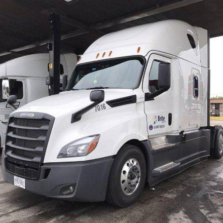 Trucking Company - Brite logistics -Chicago | Transportation | Warehousing